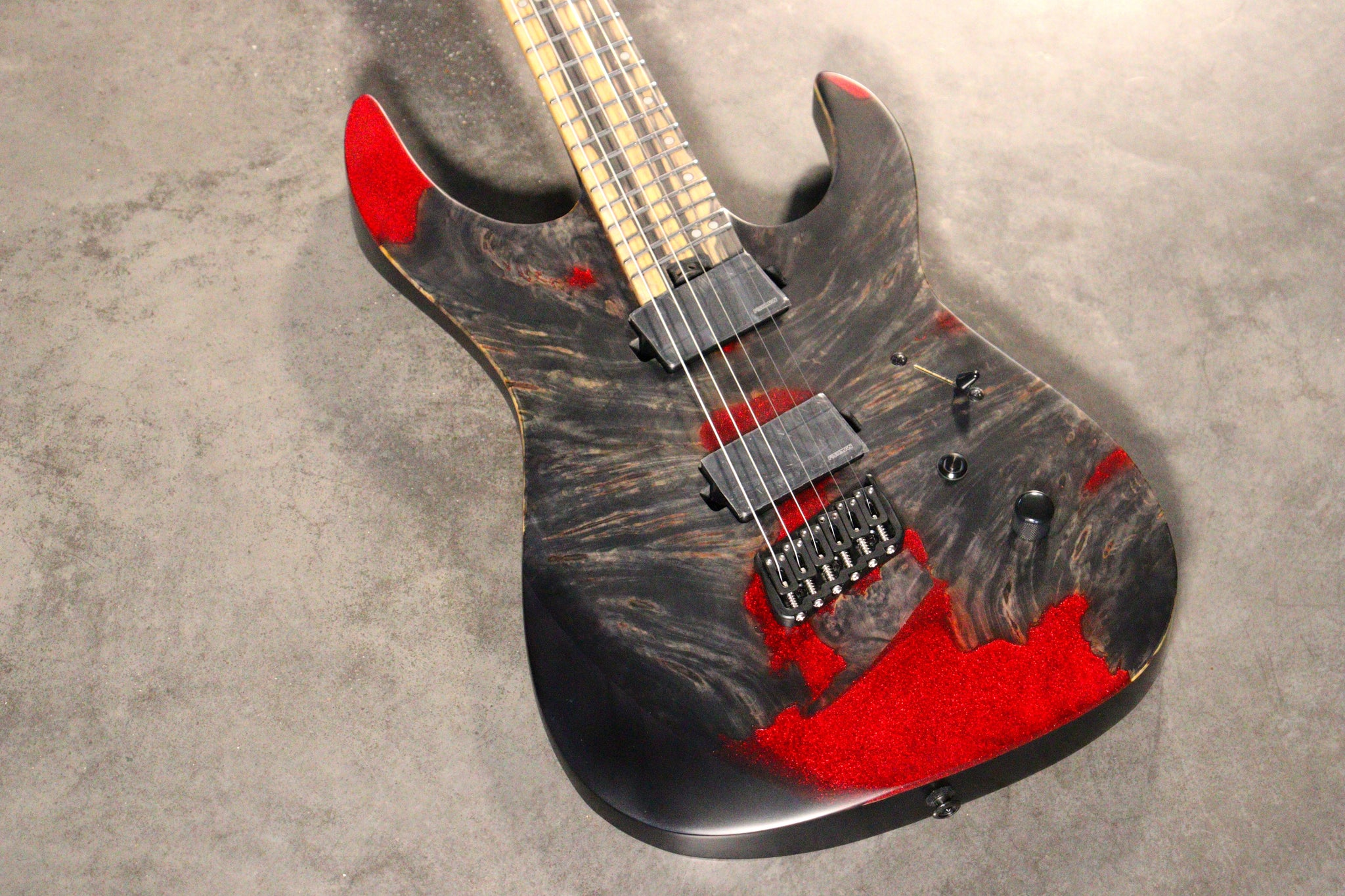 Legator Guitars X series Ninja 'Black Widow' – Bass Freaks Sprl