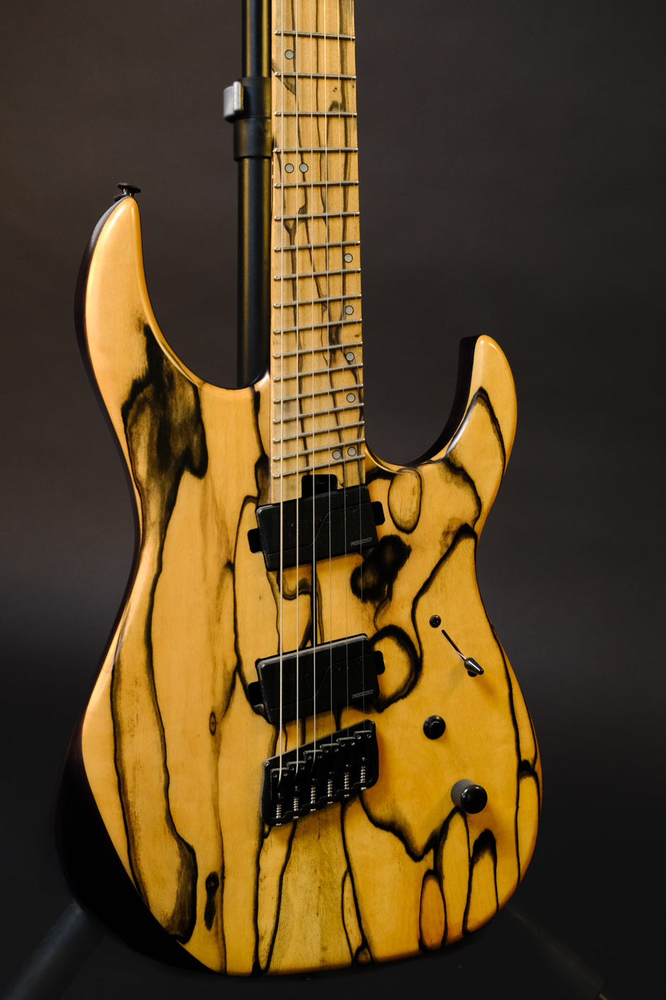 Legator Guitars – Bass Freaks Sprl